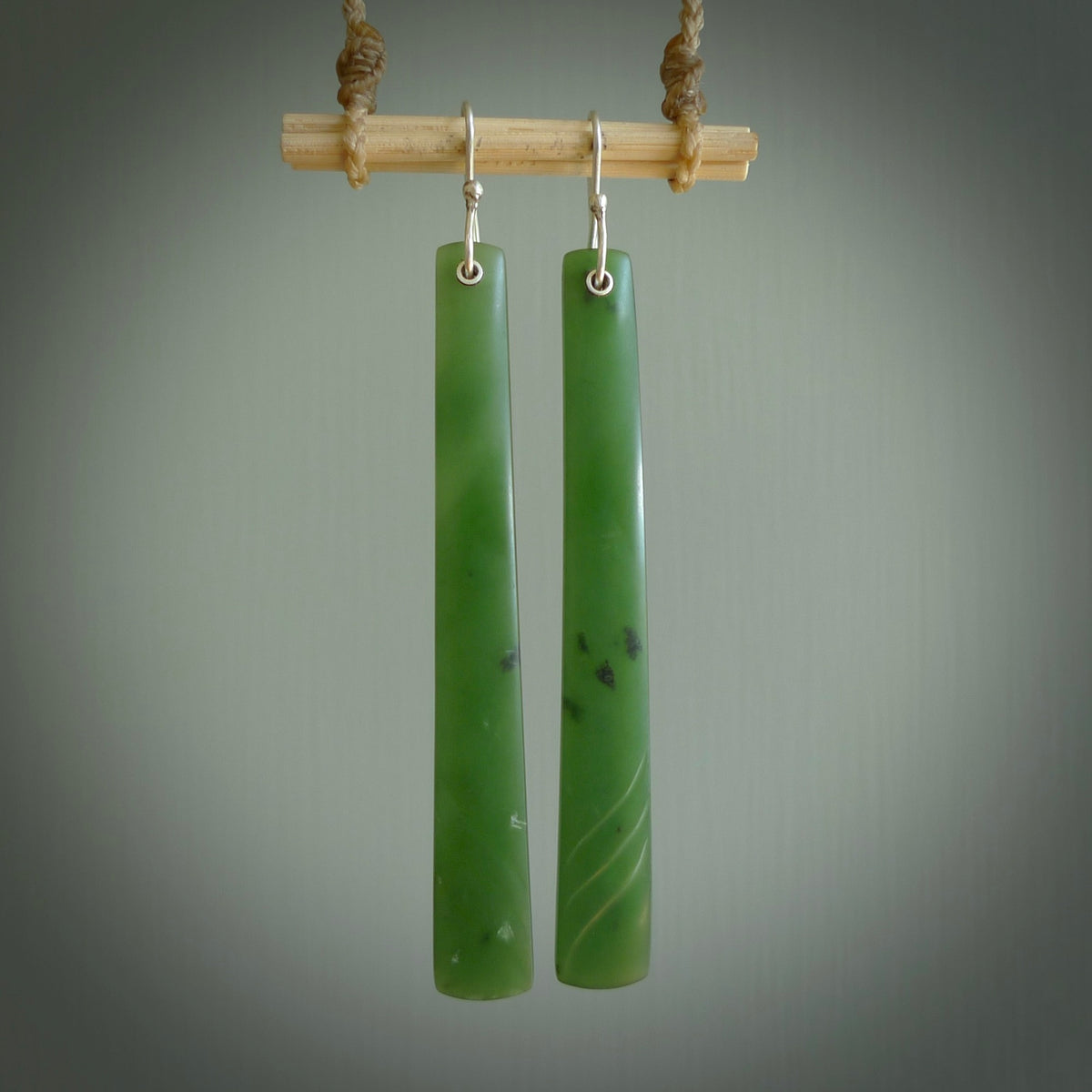 HAND CARVED MARSDEN JADE WING EARRINGS. NEW ZEALAND JADE WING EARRINGS ...