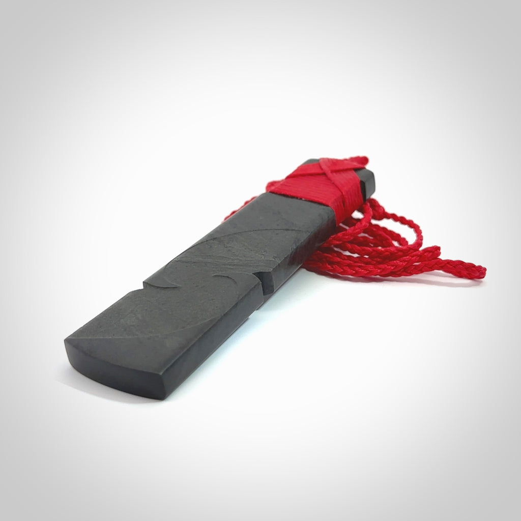 HAND CARVED NEW ZEALAND ARGILLITE TOKI PENDANT. ARGILLITE STONE TOKI ...